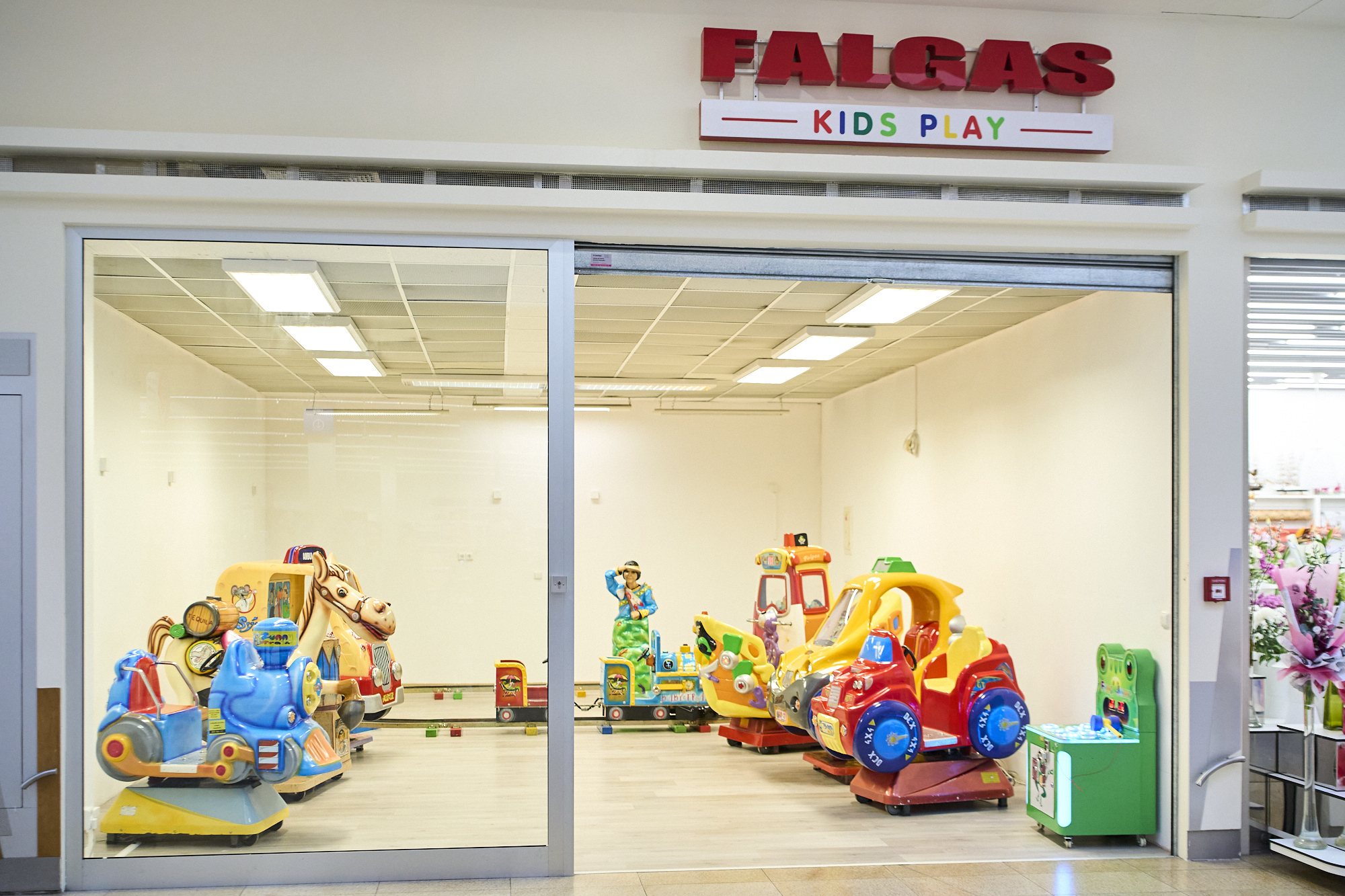 Falgas - herna - OC HANÁ